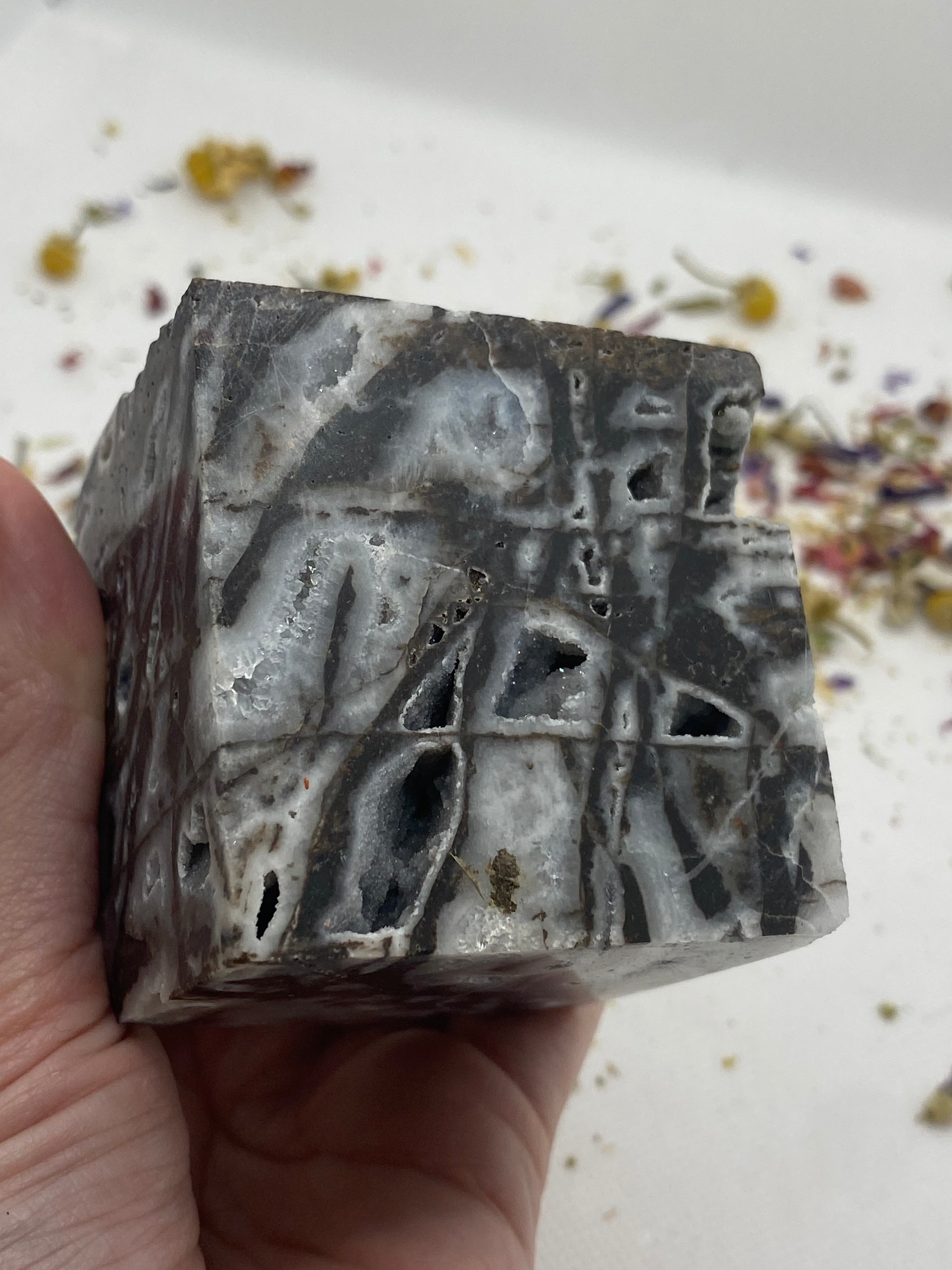 Sphalerite Floating Cube – Luna Crystal Creations